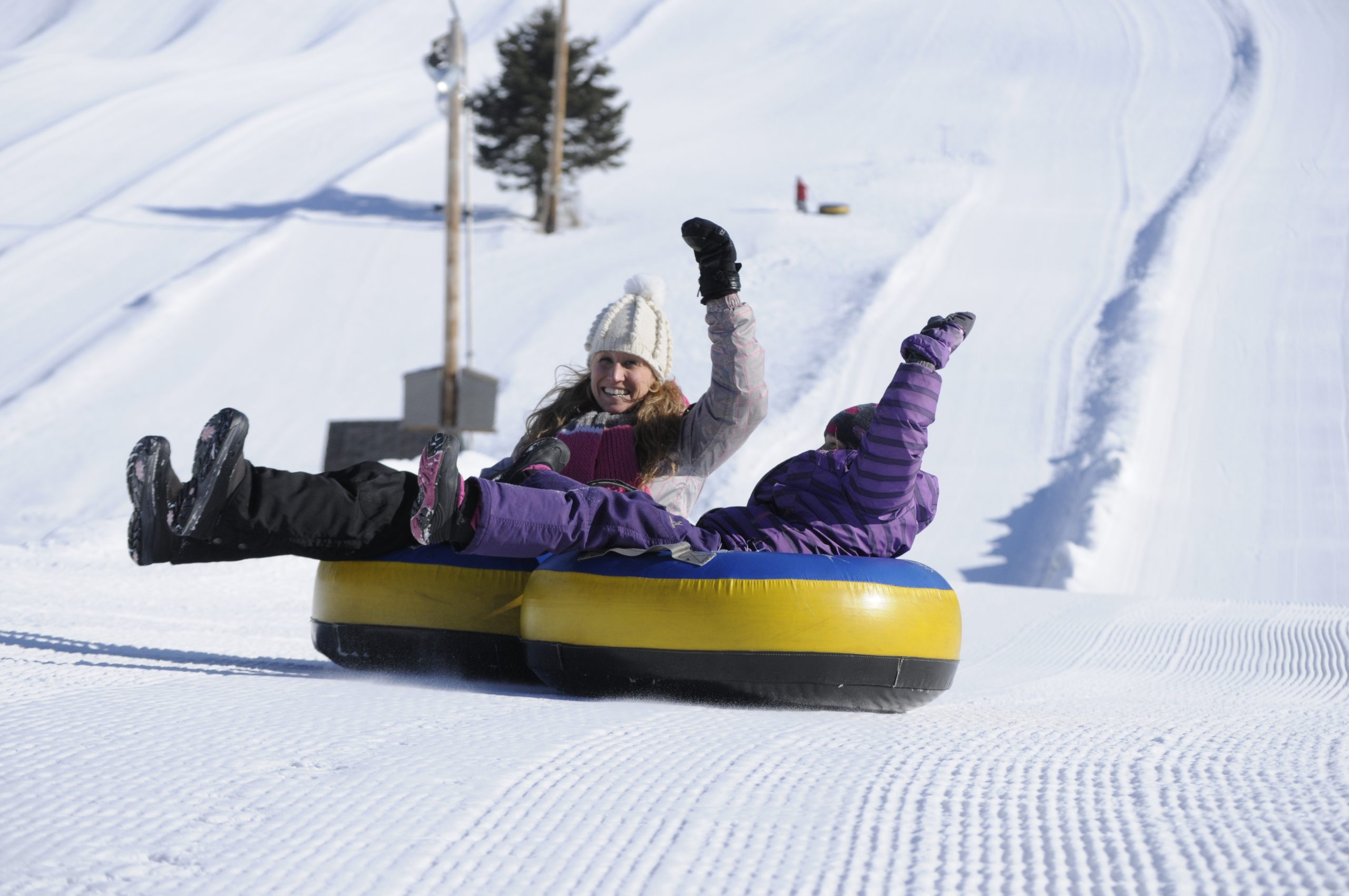 Snow Tubing Mont-Tremblant - The Activity Centre - Quebec
