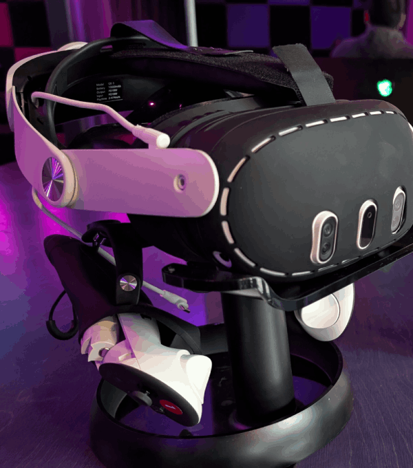Arcade VR - Headset rental | Mont-Tremblant Activity Centre, Quebec