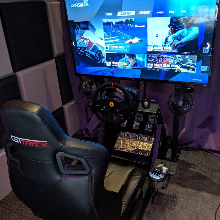 Arcade VR - Game stations | Mont-Tremblant Activity Centre, Quebec